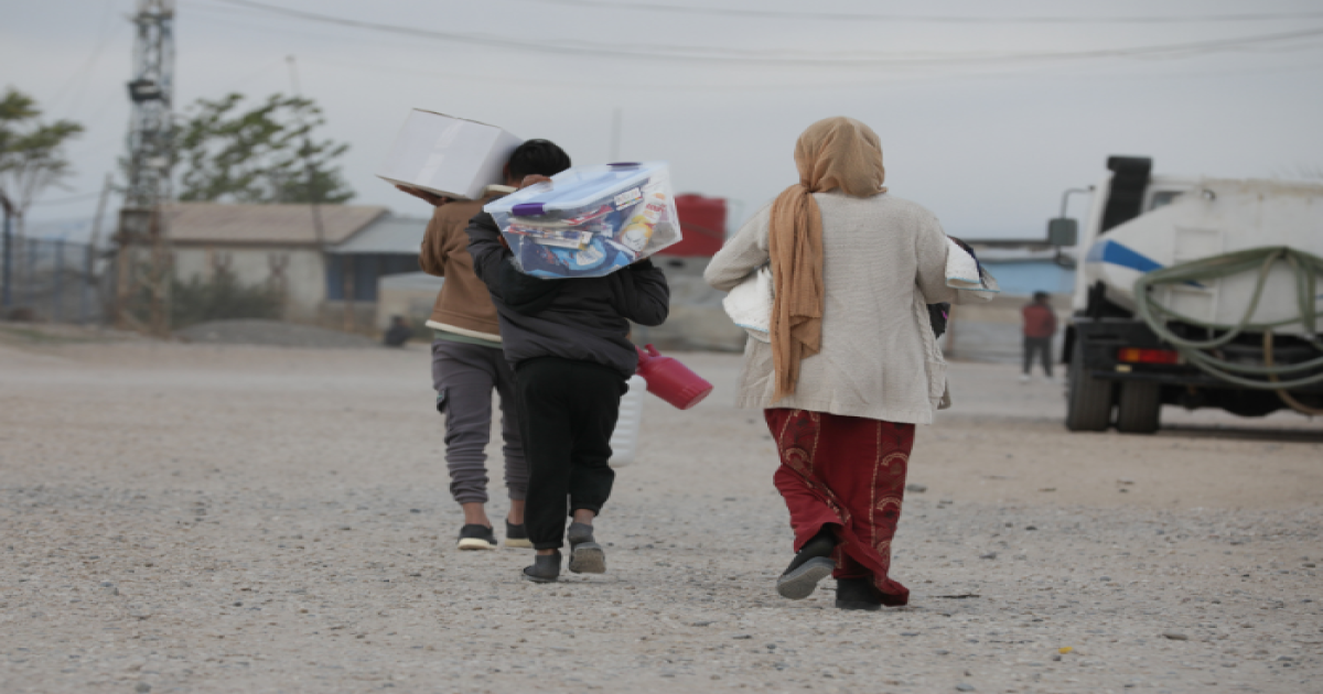 Children sleeping in cars and on the streets in Lebanon — Save the ...