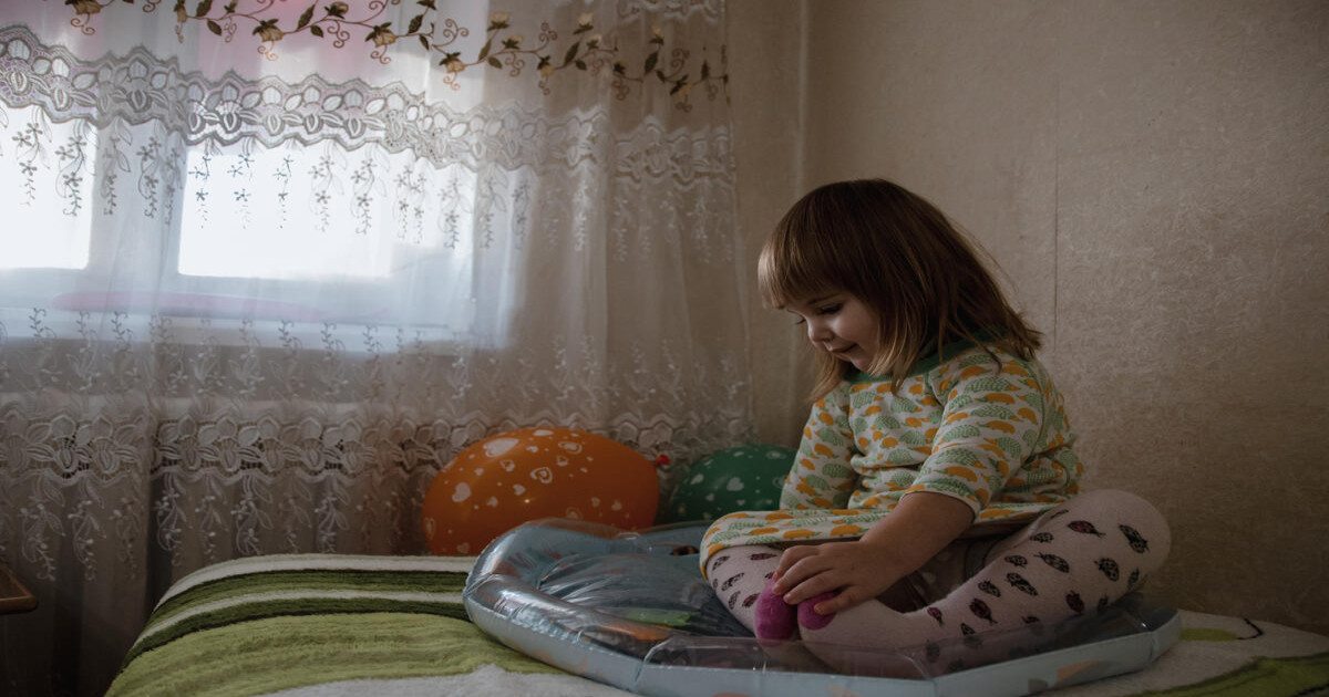 UKRAINE: Children in dire need; half of families in poverty — Save the ...
