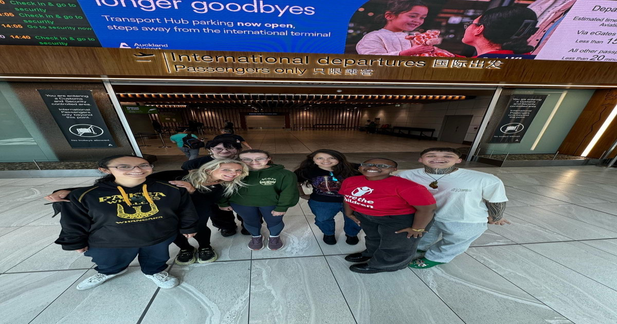 Young ocean champions off to France for Global Summit — Save the ...